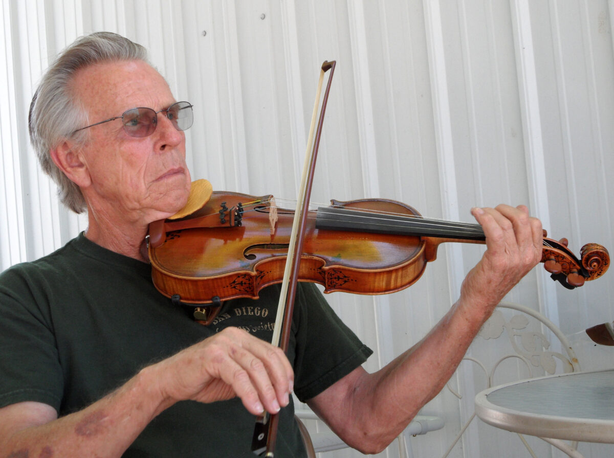 Roger Hale - Barnes Family Funeral Home