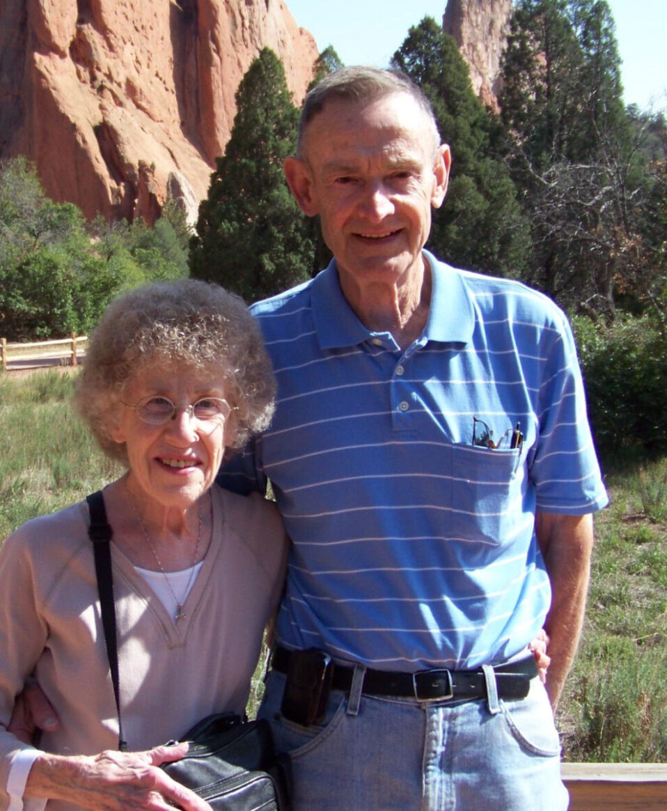 Roy & Esther Beard - Barnes Family Funeral Home